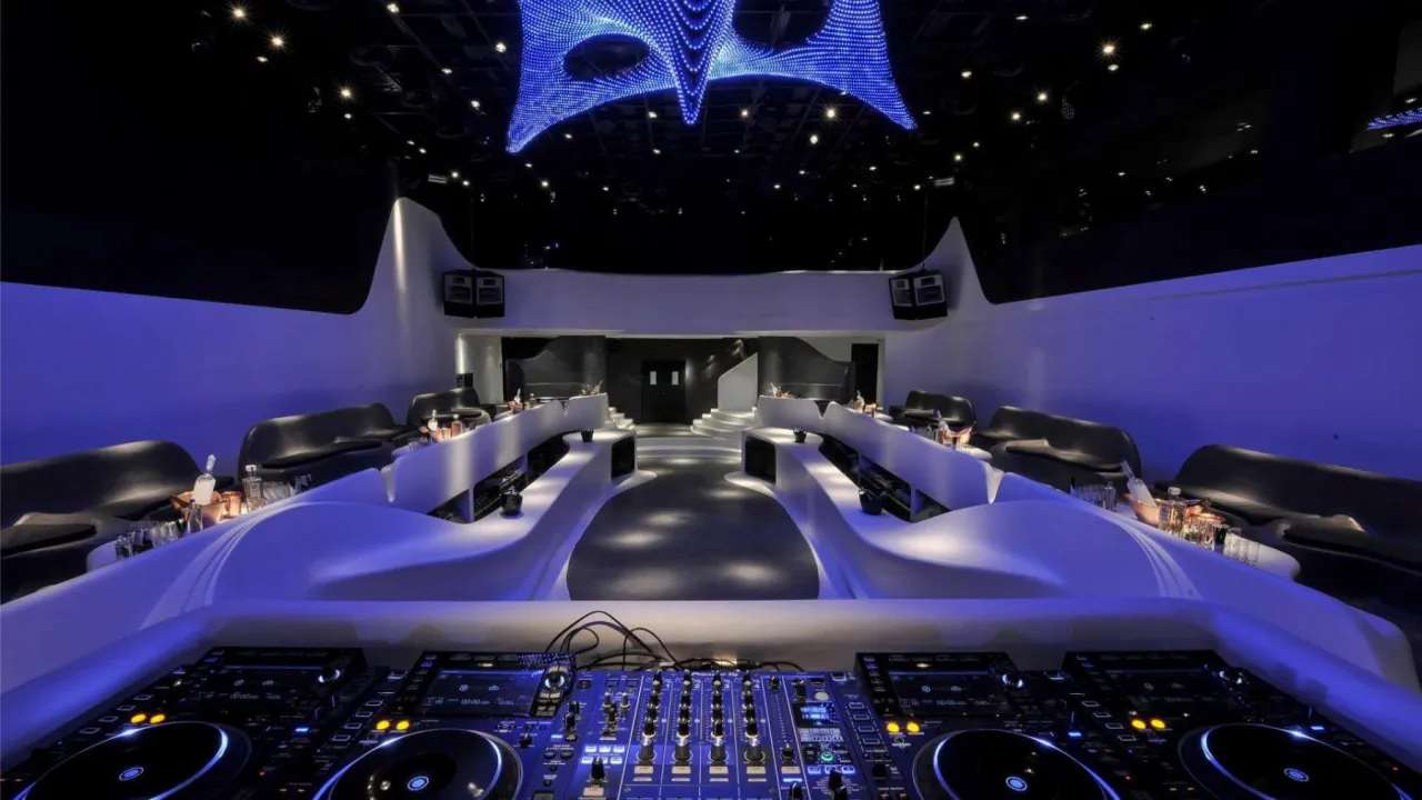 The Ultimate Mykonos Party Guide | The Ace Vip Mykonos Villas